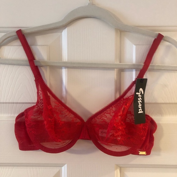Gossard | Intimates & Sleepwear | Gossard Glossies Lace Bra Underwire ...